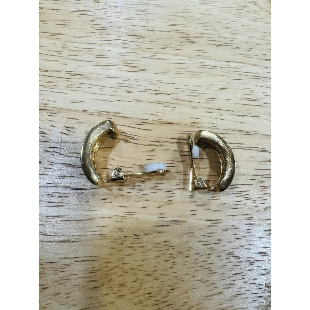 Nolan Miller | Jewelry | Vintage Nolan Miller Pav Crystal Clip On ...